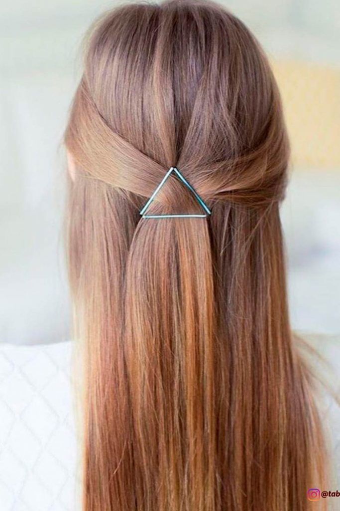 18 Bobby Pin Ideas To Compliment The Style