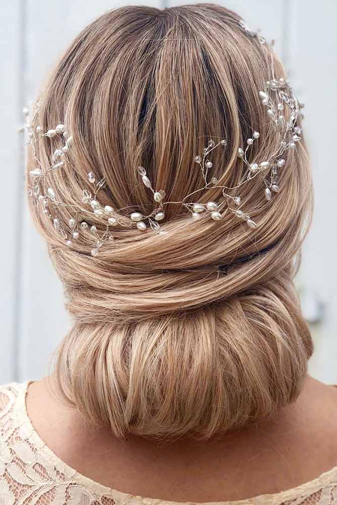 Sophisticated Prom Hair Updos