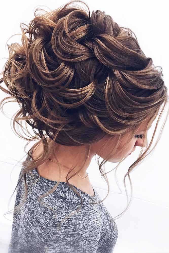 Sophisticated Prom Hair Updos
