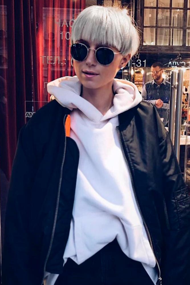 30 Bowl Cut Ideas On The Cutting Edge of Fashion | LoveHairStyles.com