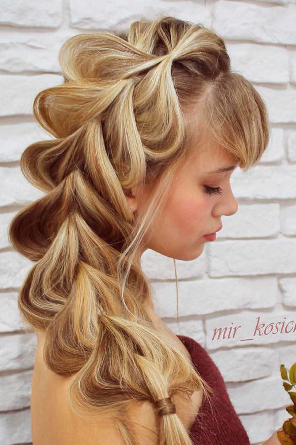 23 Elegant Side Braid Ideas To Style Your Long Hair