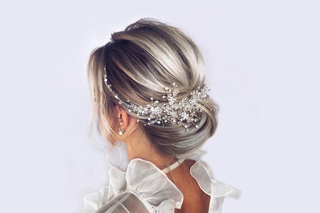 32 Chignon Hairstyles For A Fancy Look