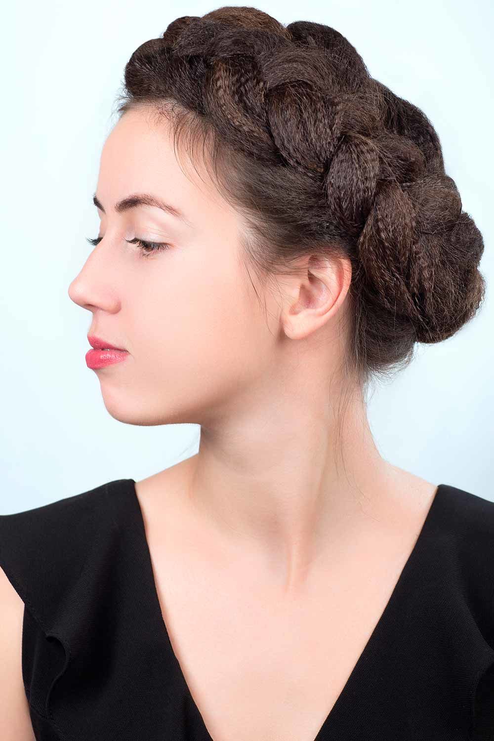 Trendy And Chic Crimped Hair Ideas To Copy Right Away