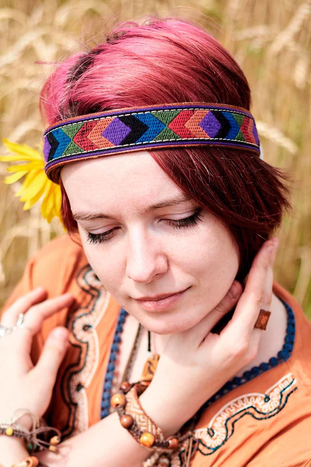 A Stylish Mahogany Hair Trend That You Should Try