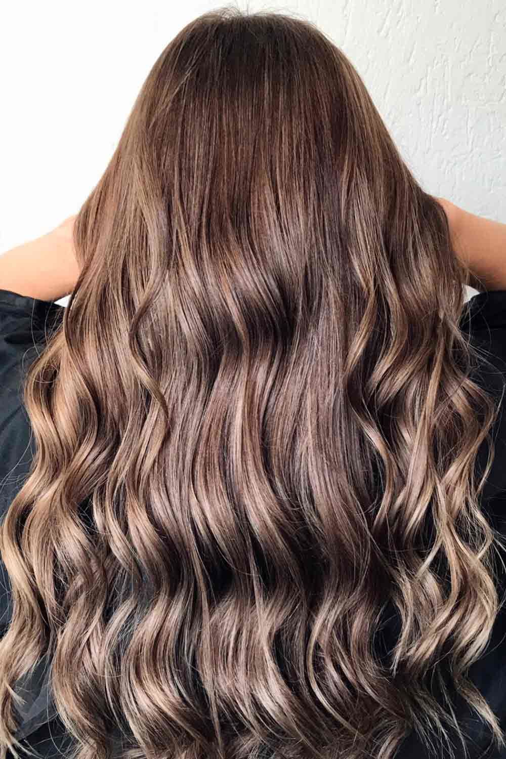 35 Refreshing Lowlights Ideas For Dimensional Hair Colors