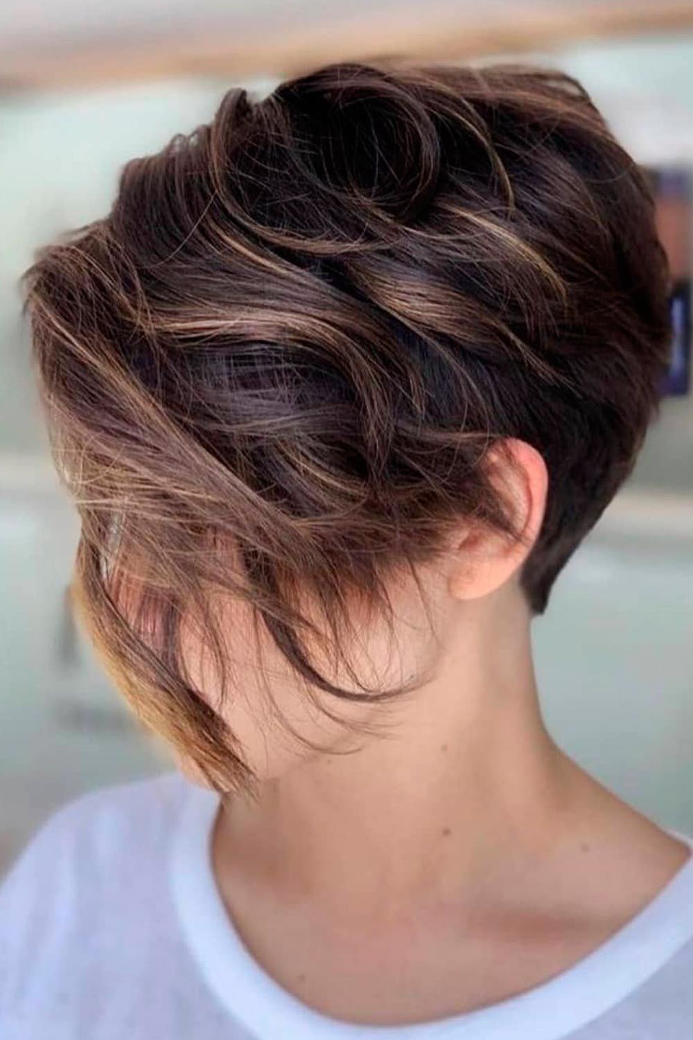35+ Types Of Asymmetrical Pixie To Consider | LoveHairStyles.com
