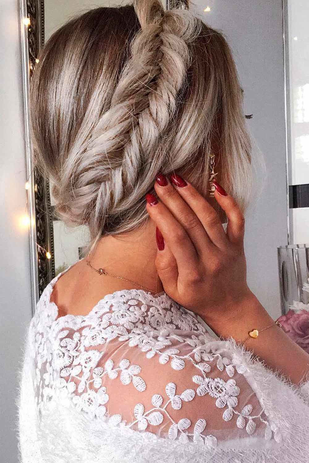 25 All-Time And Fun Fishbone Braids