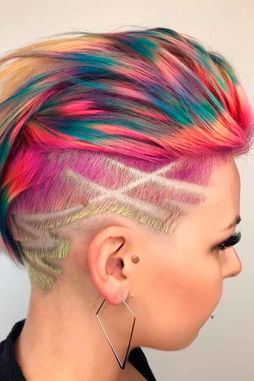 Different And Creative Undercut Designs For Bold Modern Ladies