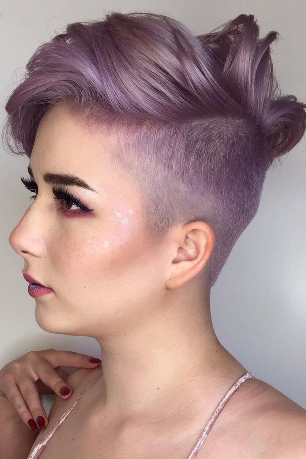 90 Amazing Short Haircuts For Women In 2021