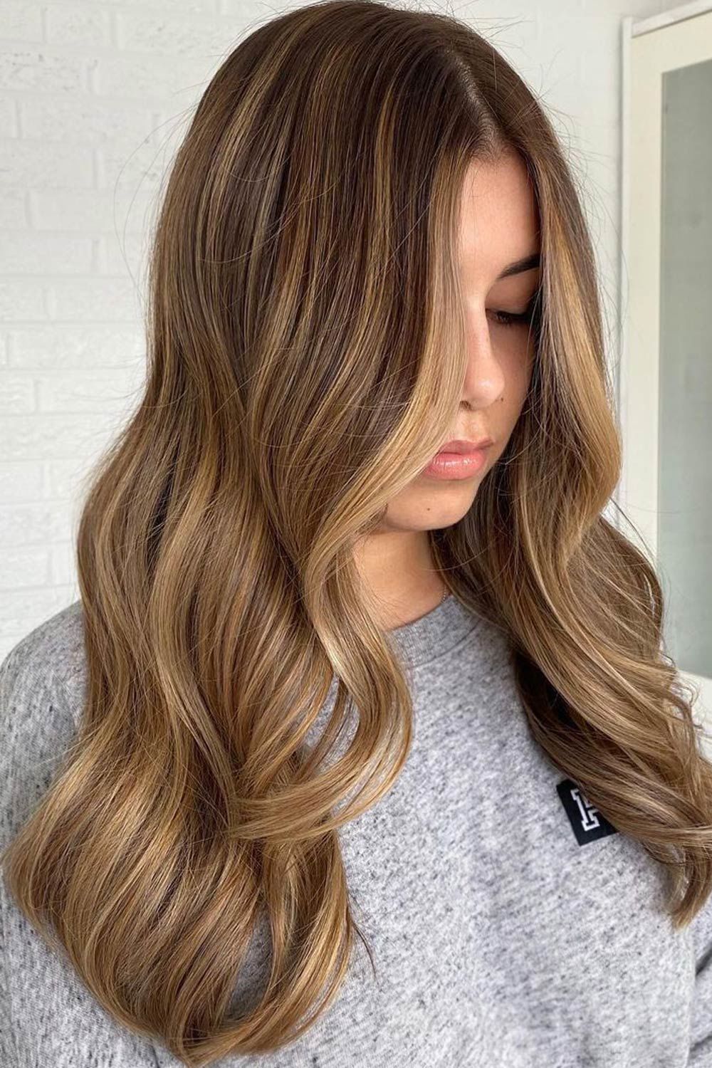 Highlights Hair Types And Trendiest Ideas