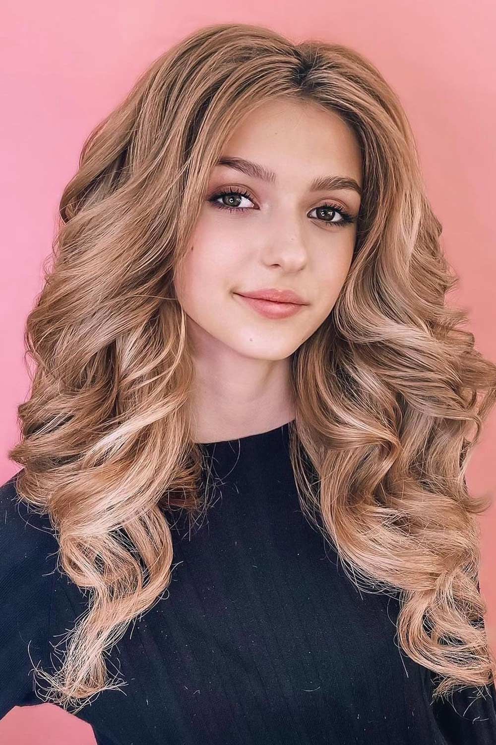 The Intricacy Of Middle Part And Popular Styles That Come Along