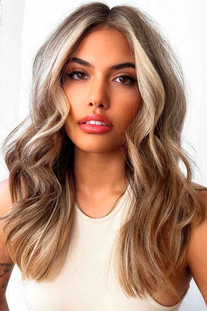 The Intricacy Of Middle Part And Popular Styles That Come Along