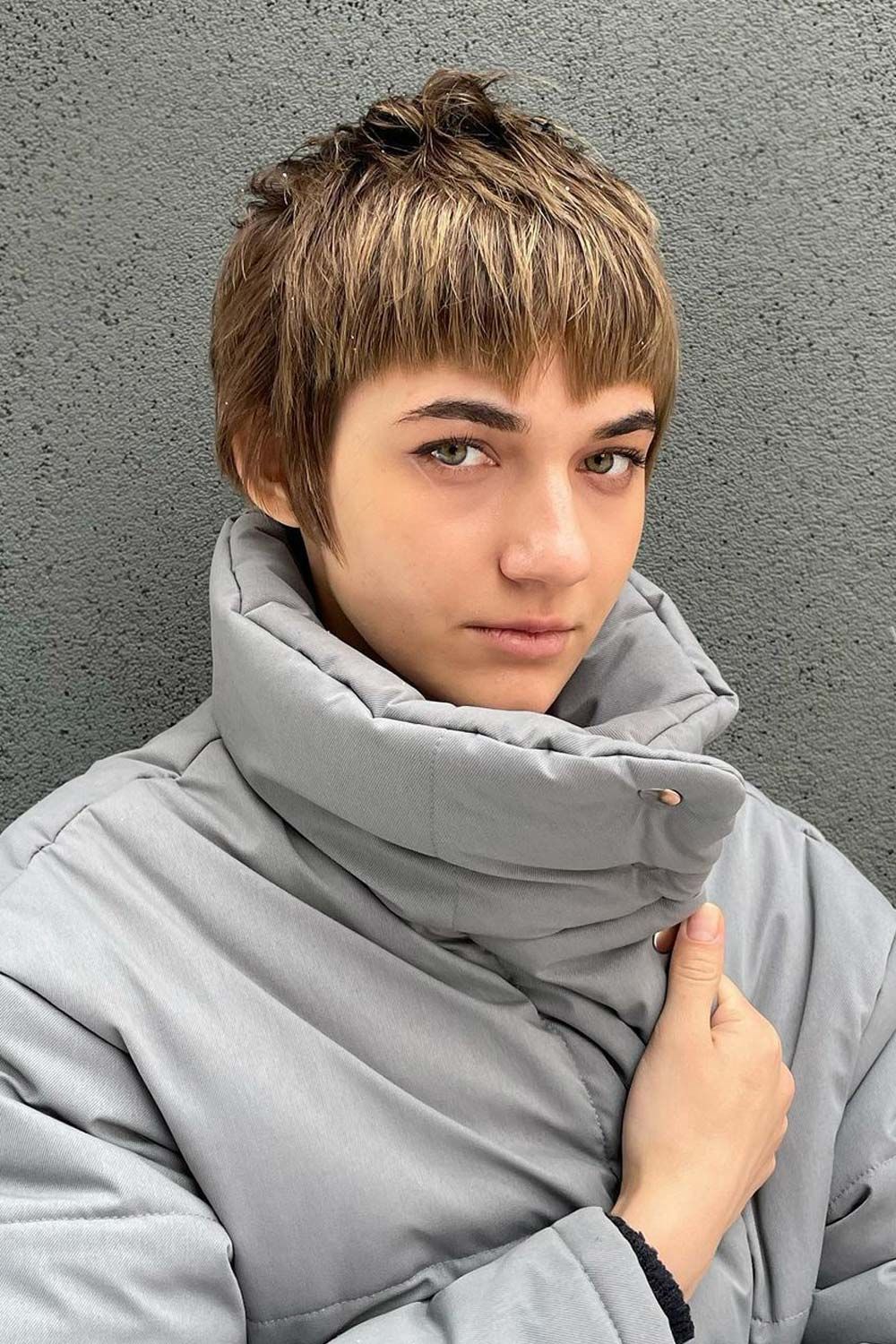 50 Timeless Feathered Hair Ideas To Look Fresh And Modern