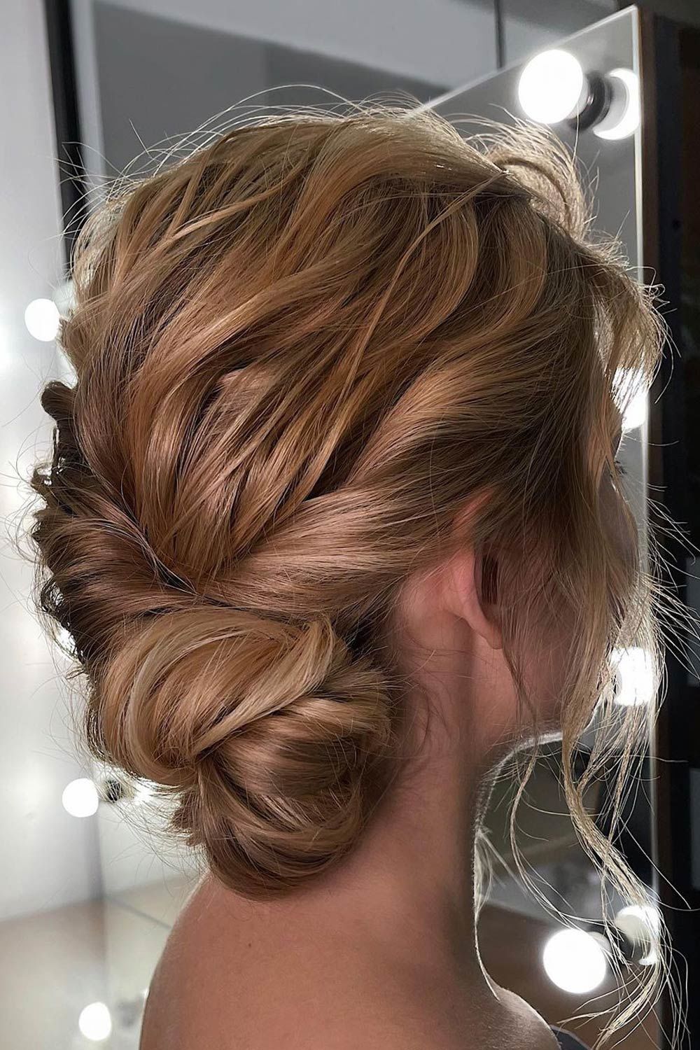 Wedding Guest Hairstyles to Look Your Absolute Best