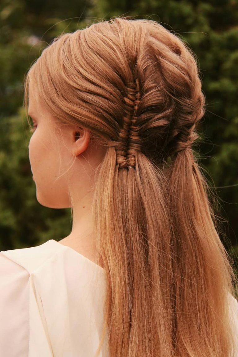 15+ Half Up Half Down Hairstyles For 2024