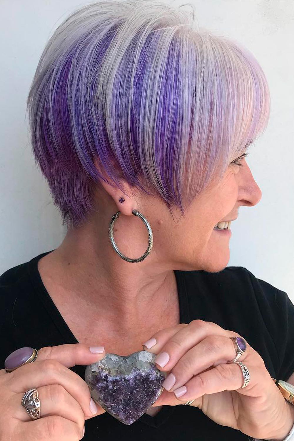 55 Bang Hairstyles For Older Women That Will Beat Your Age 2024
