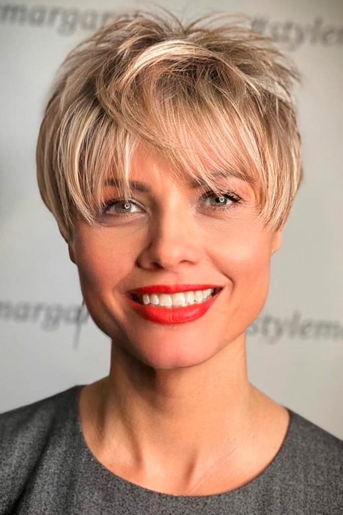 Feathered Bangs Are Back, But in a More Perfect Way