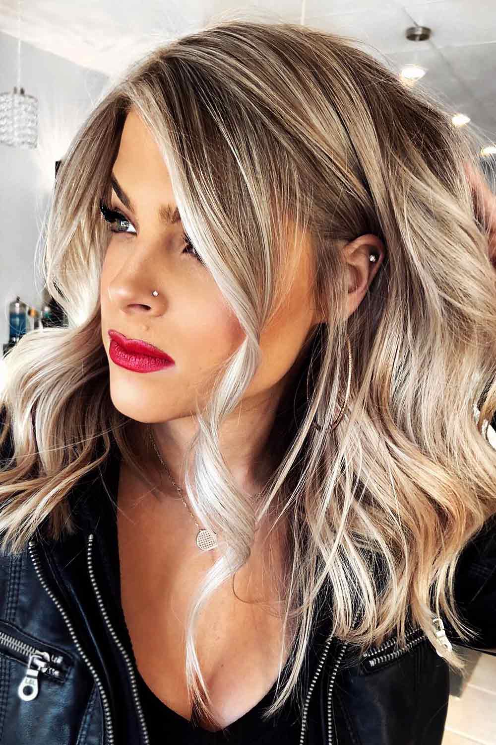 Popular Face Framing Highlights - How to Rock Them