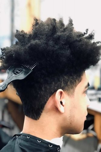 Stylish Men's Hair Trends with Low Fade - Love Hairstyles