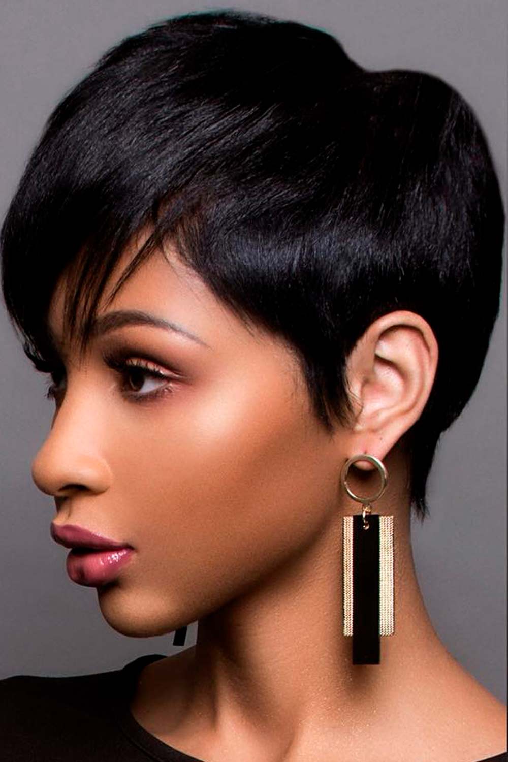 Black Women Short Haircuts to Sport in 2023