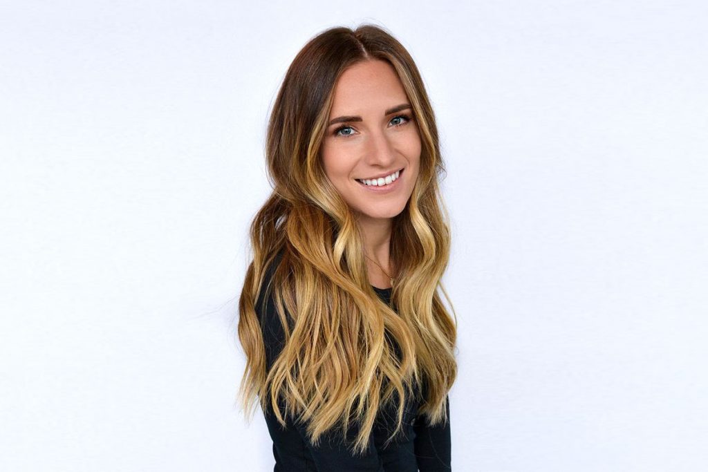 Popular Face Framing Highlights - How to Rock Them