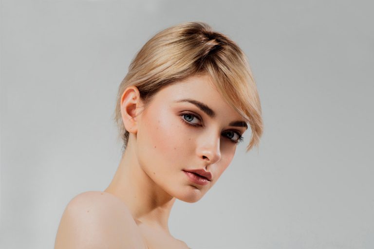 30 Awesome Styles For Your Small Forehead