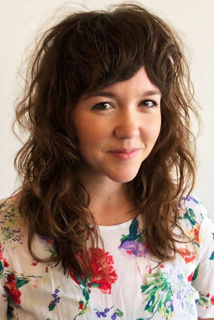 How to Wear the Long Wolf Cut with Confidence