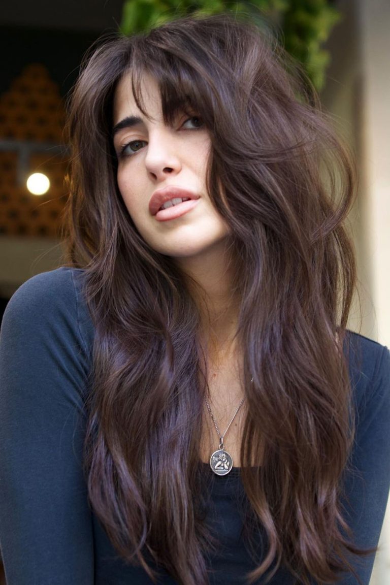 How to Wear the Long Wolf Cut with Confidence