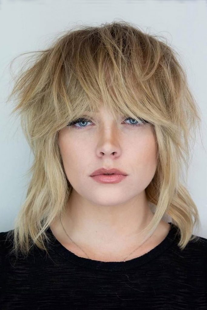 Mastering the Short Wolf Cut for Everyday Style