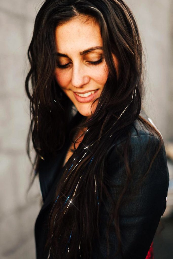 Magical Sparkle Of Trendy Hair Tinsel Style