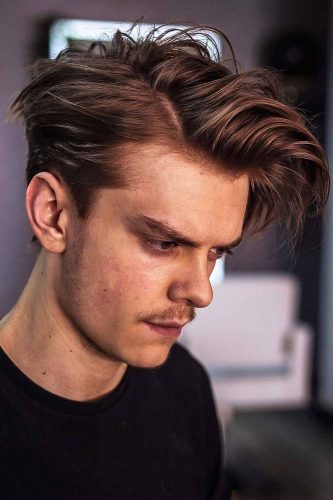 25 Chic Flow Haircut for Men to Rock with Confidence