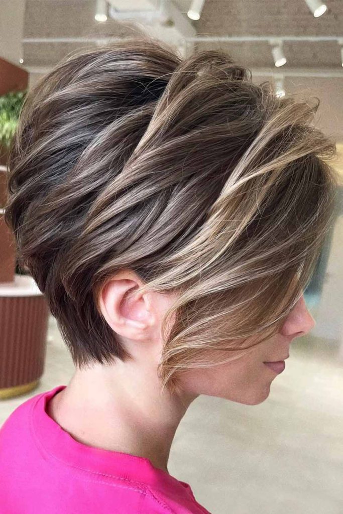 Short Hair Balayage: a Stunning Transformation for a Fashionable Chick
