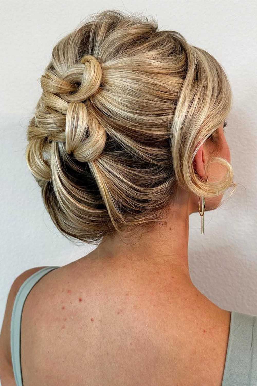 Pretty Short Hair Updos You’ll Want to Wear to the Next Party