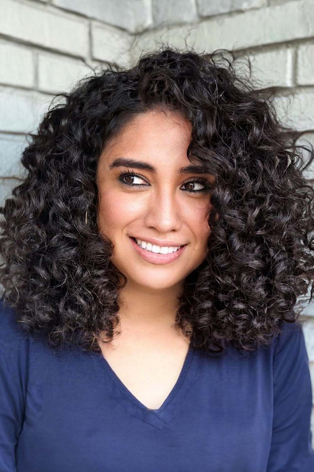 15 New Shoulder Length Curly Hair Styles