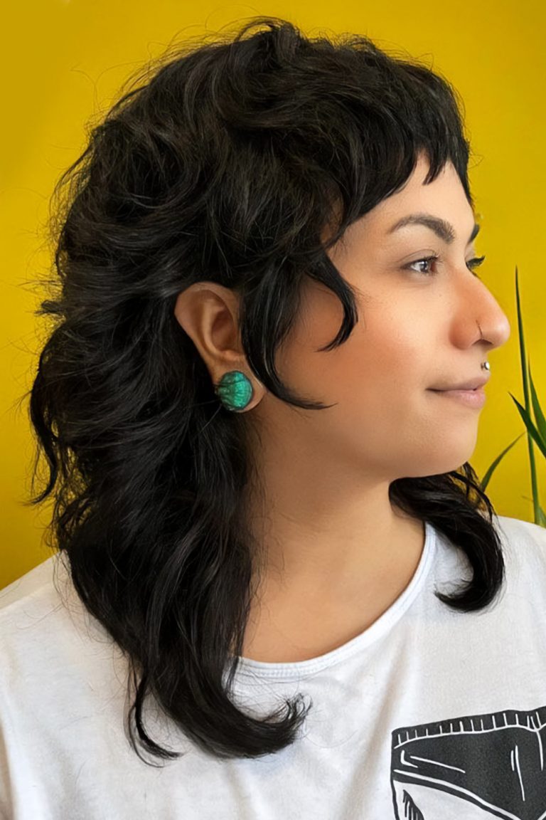 80 Medium Length Hairstyles: Trends and Ideas for Women