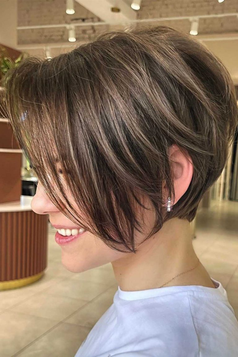 25 Ideas Of Wedge Haircut To Show Your Hair From The Best Angle