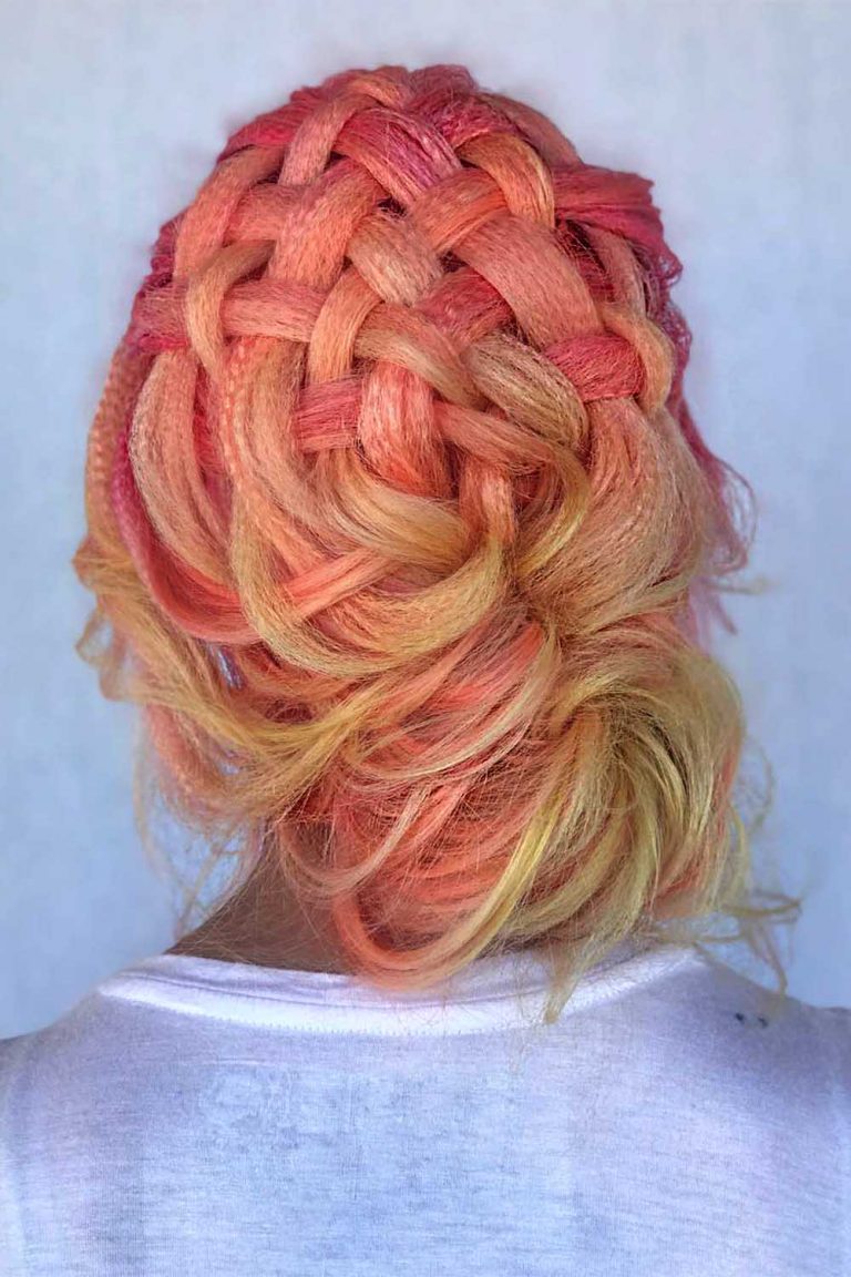 Trendy And Chic Crimped Hair Ideas To Copy Right Away