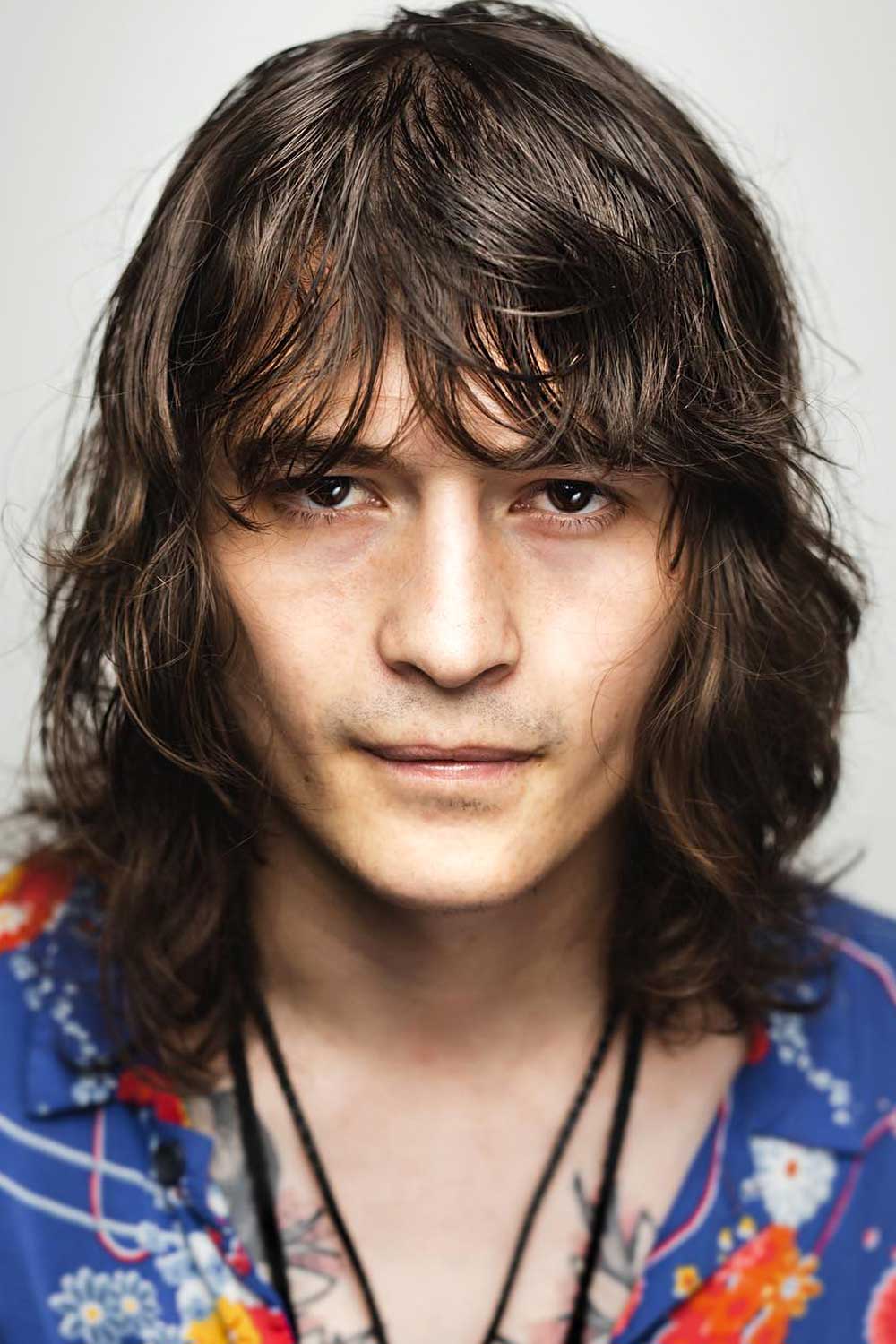 Wolf Cut Mens Hairstyle: Unleash Your Style with the Hottest Trend