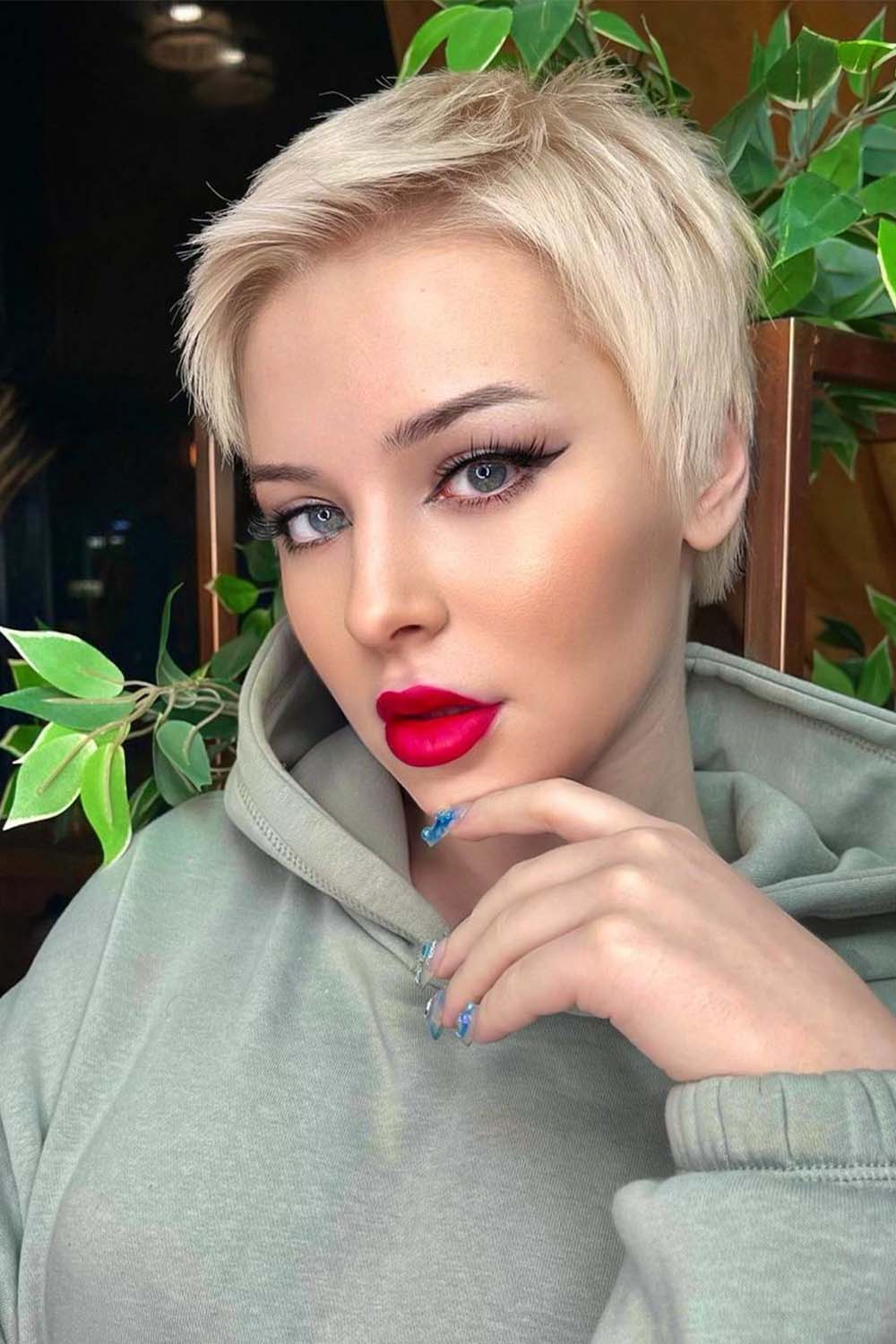 20+ Bleached Hair Ideas Trending In 2024