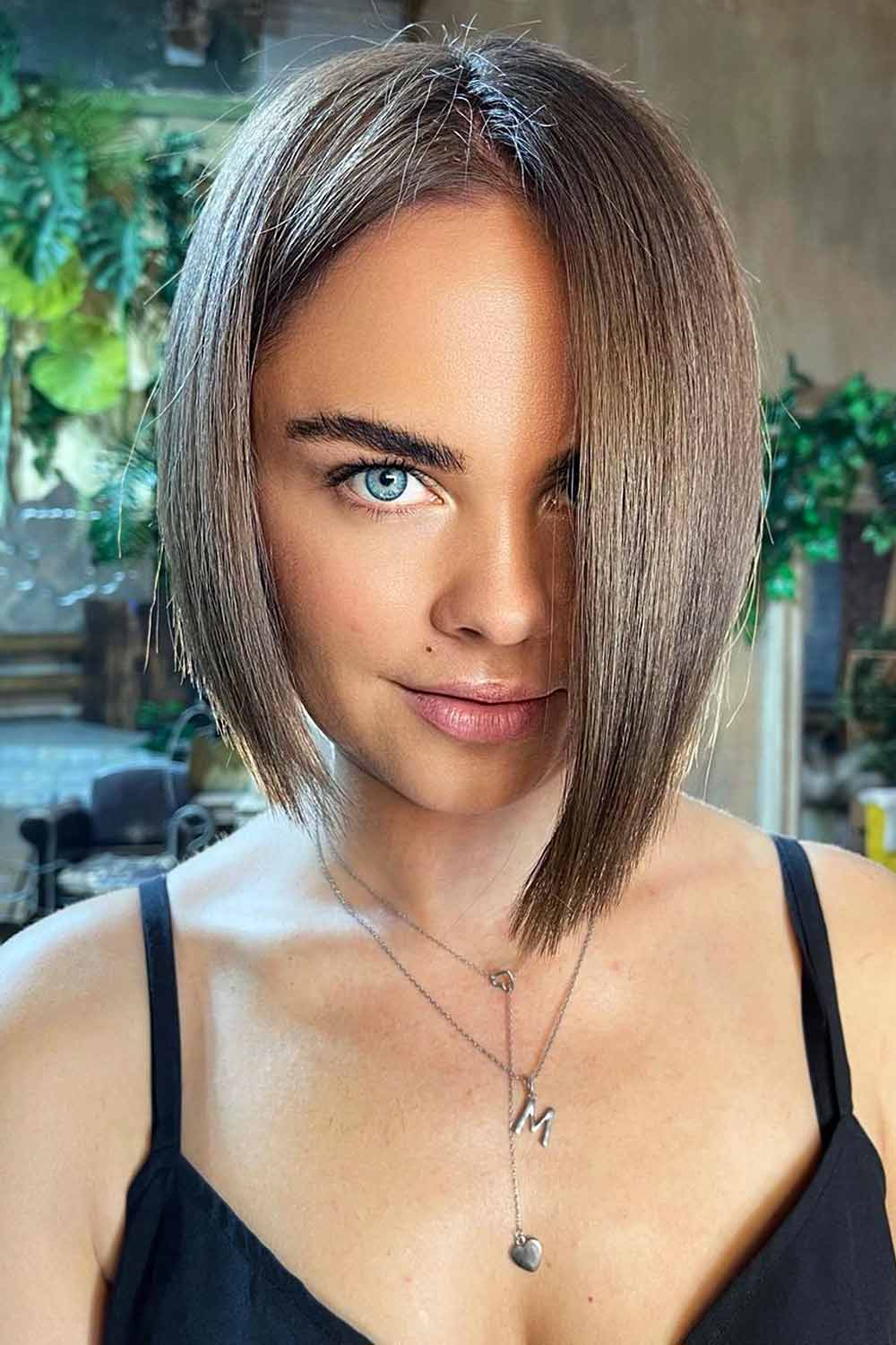 Sexy Asymmetrical Bob Haircuts