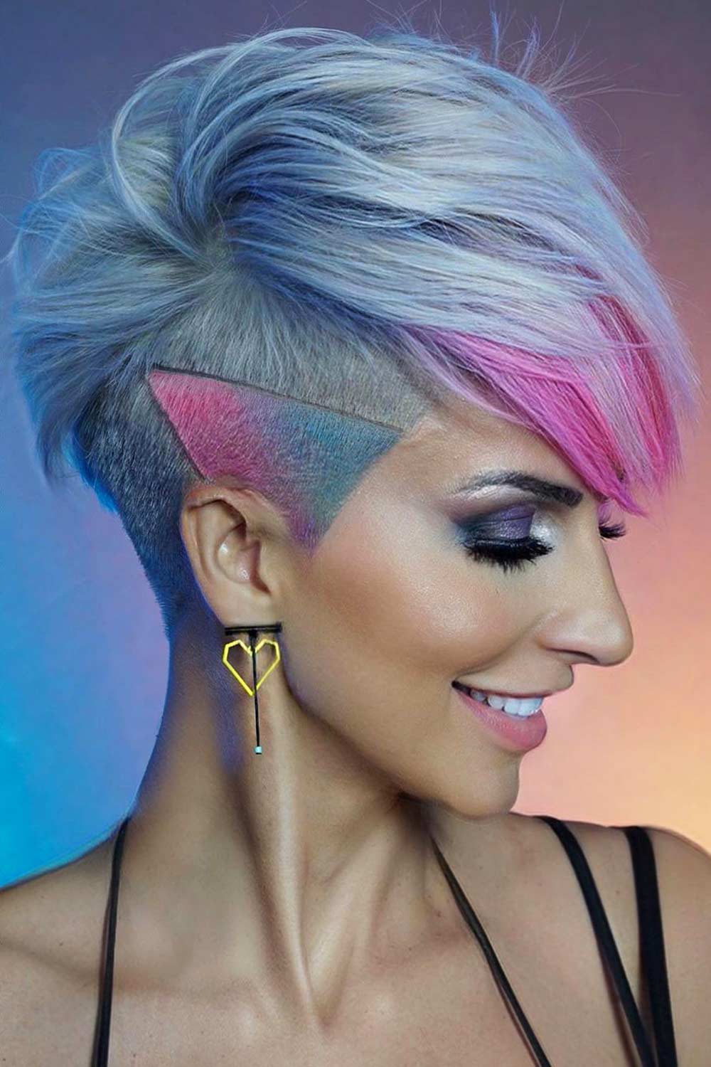 Bold And Classy Undercut Pixie Ideas to Try