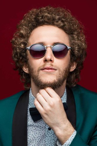 20 Striking Ways To Rock Jewfro Hairstyles For Modern Men